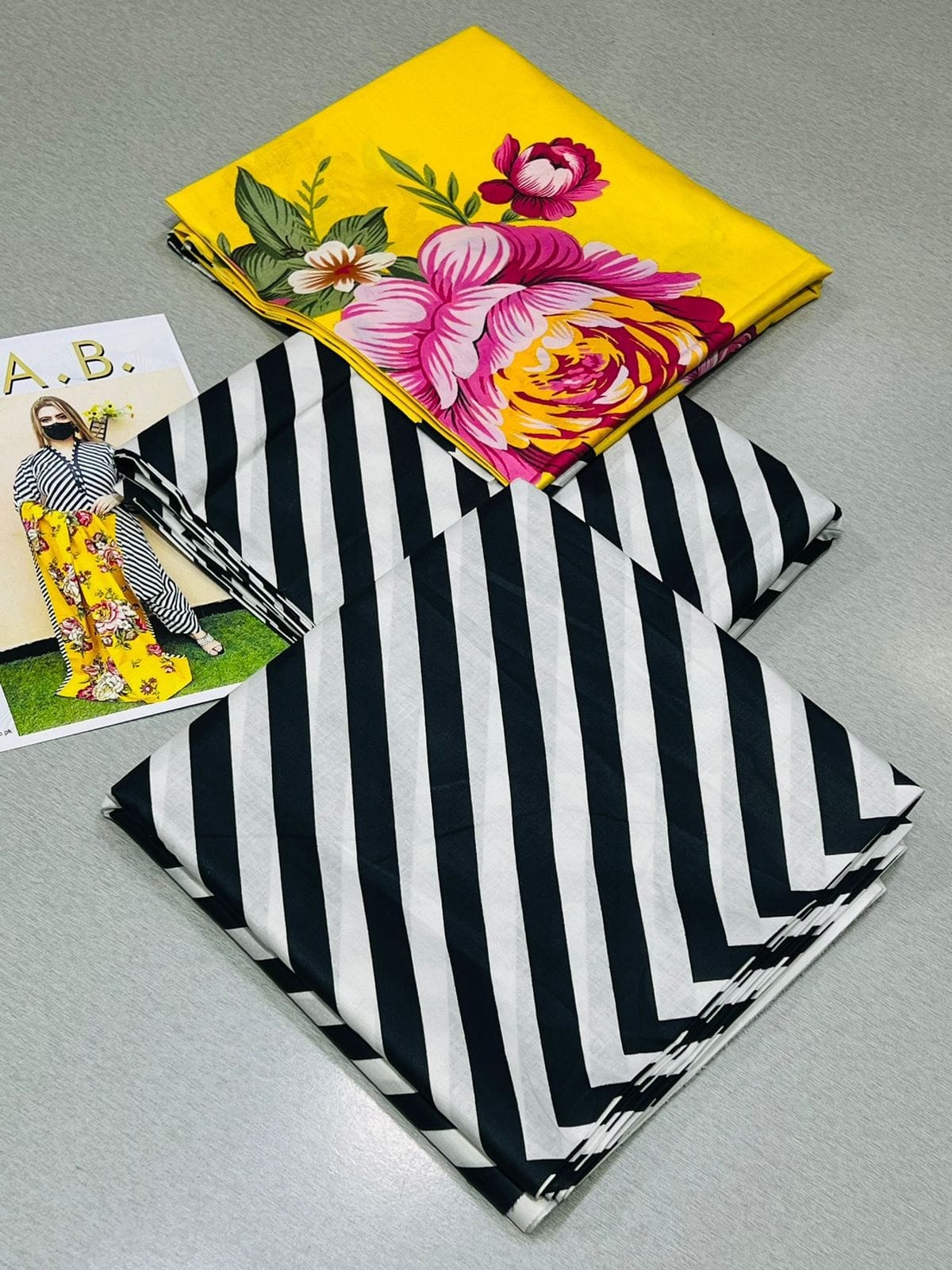 Maria B 2024 Lawn Collection - Oye Ji