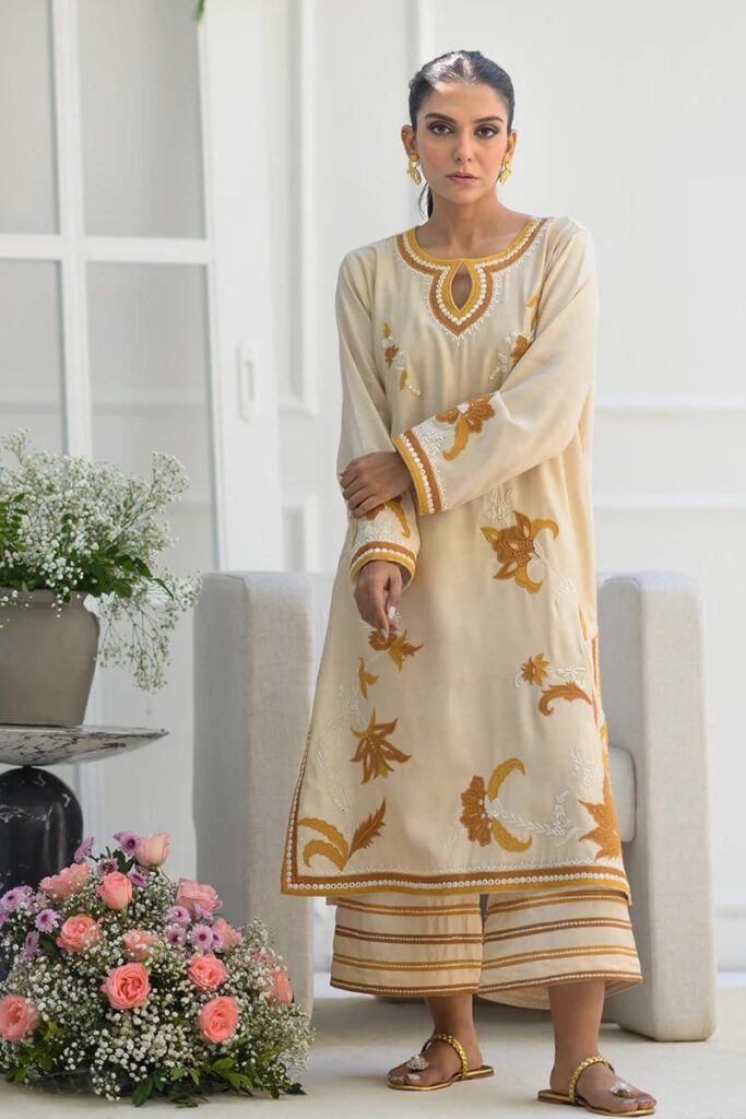 Batik Pk 2025 Summer Embroidery Collection - Oye Ji