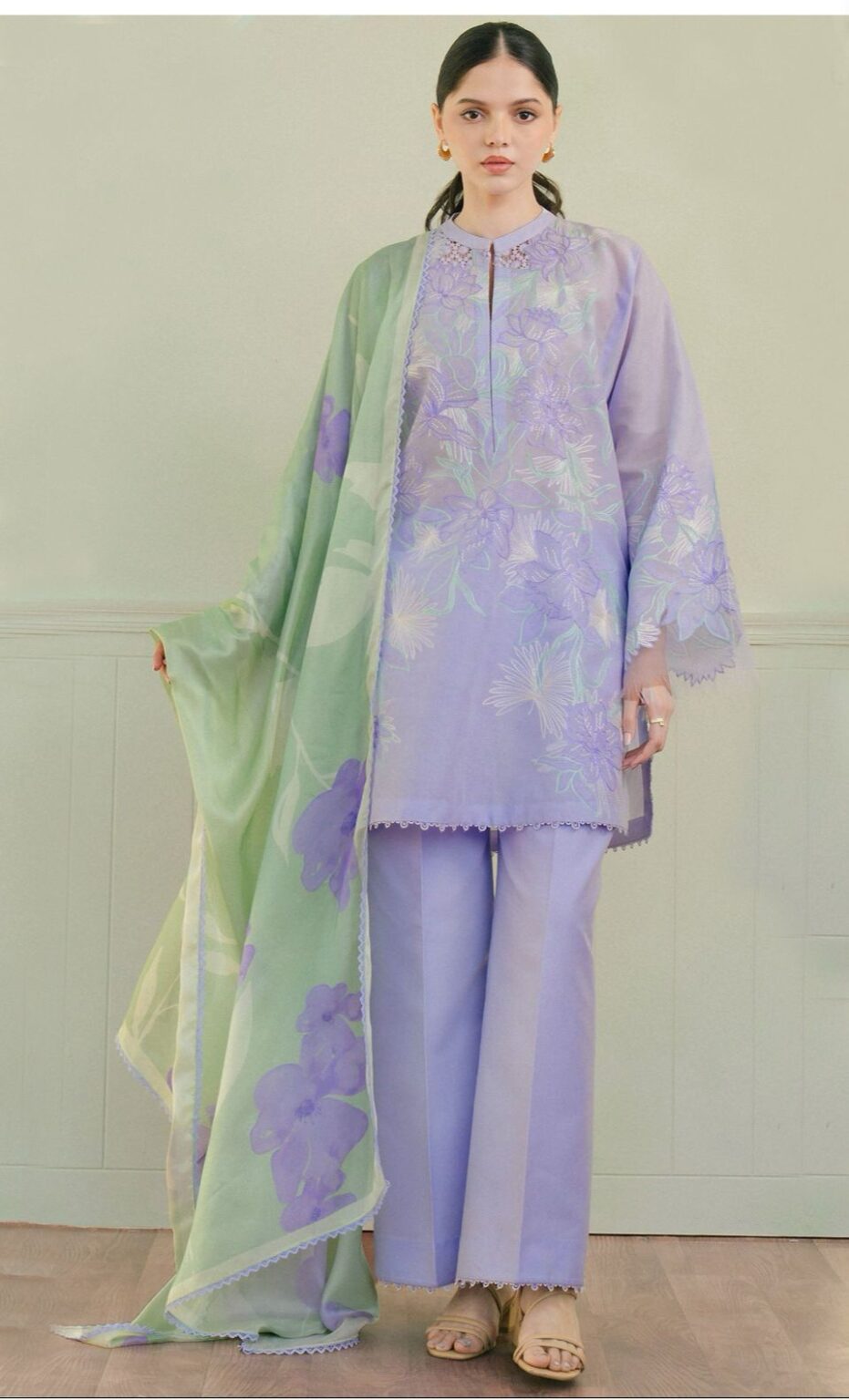 Printed Lawn Shirt Design With Lace 2025 - OYe Ji